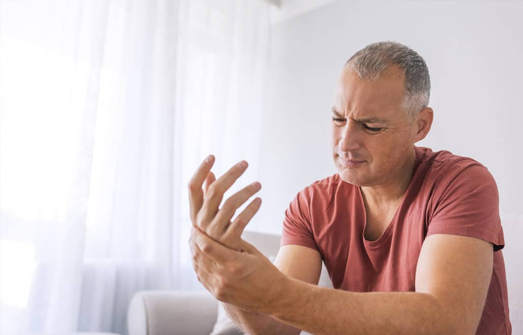 Jammed Fingers & Finger Injuries with Dr. Dale Cassidy